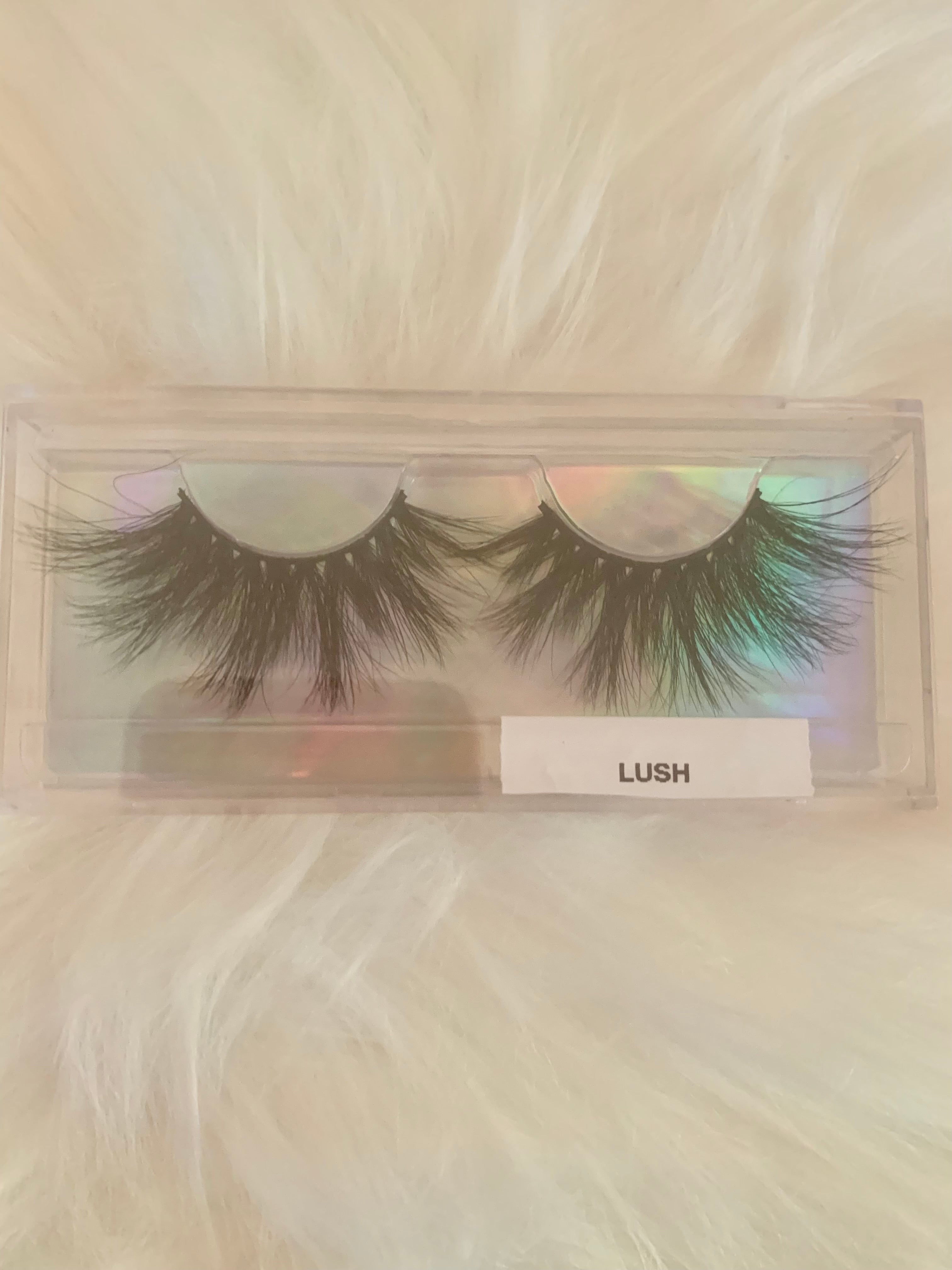 Lush eyelashes – bundlezandbeyond