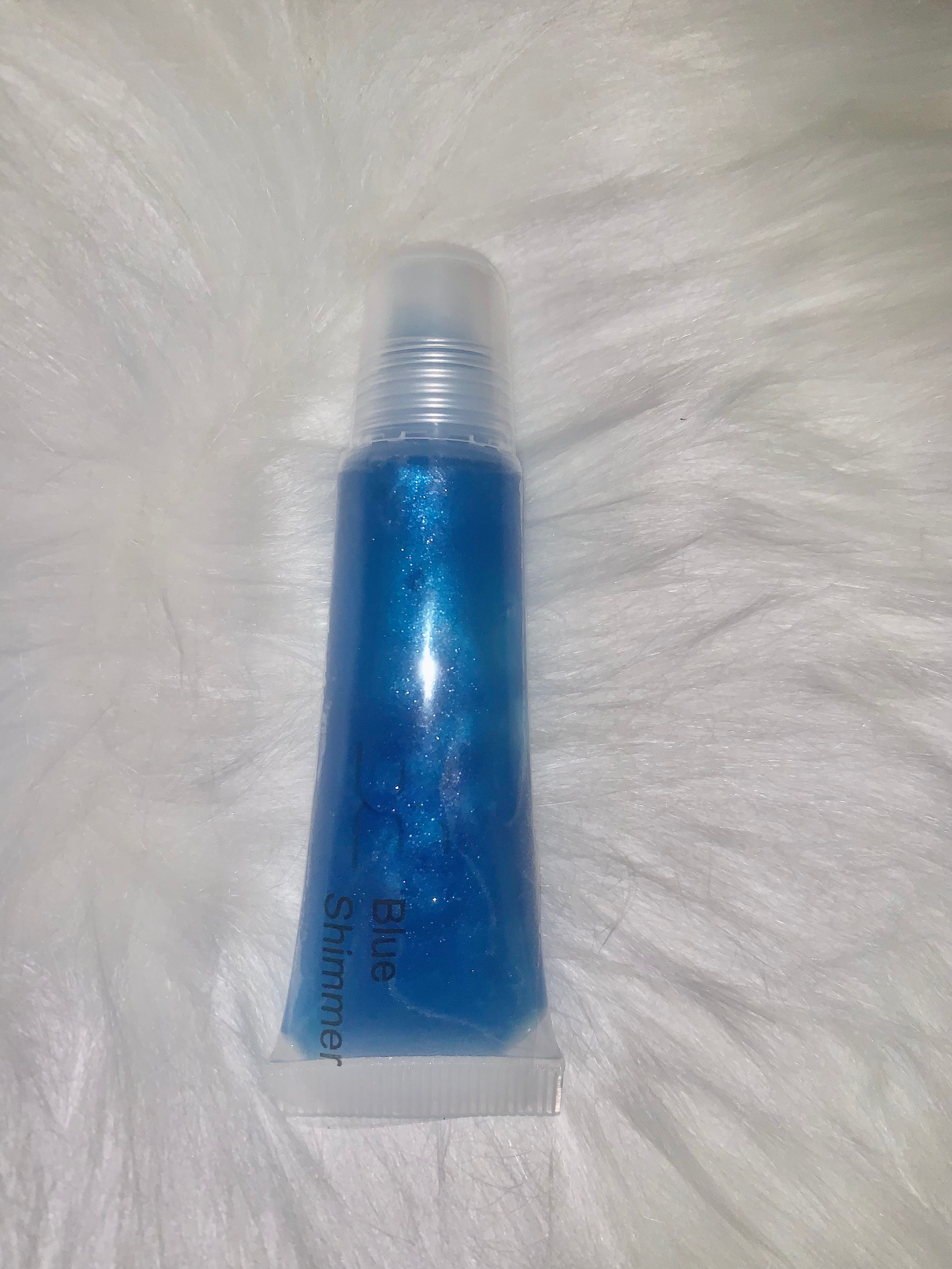 Blue shimmer lip gloss – Bundlez and Beyond LLC